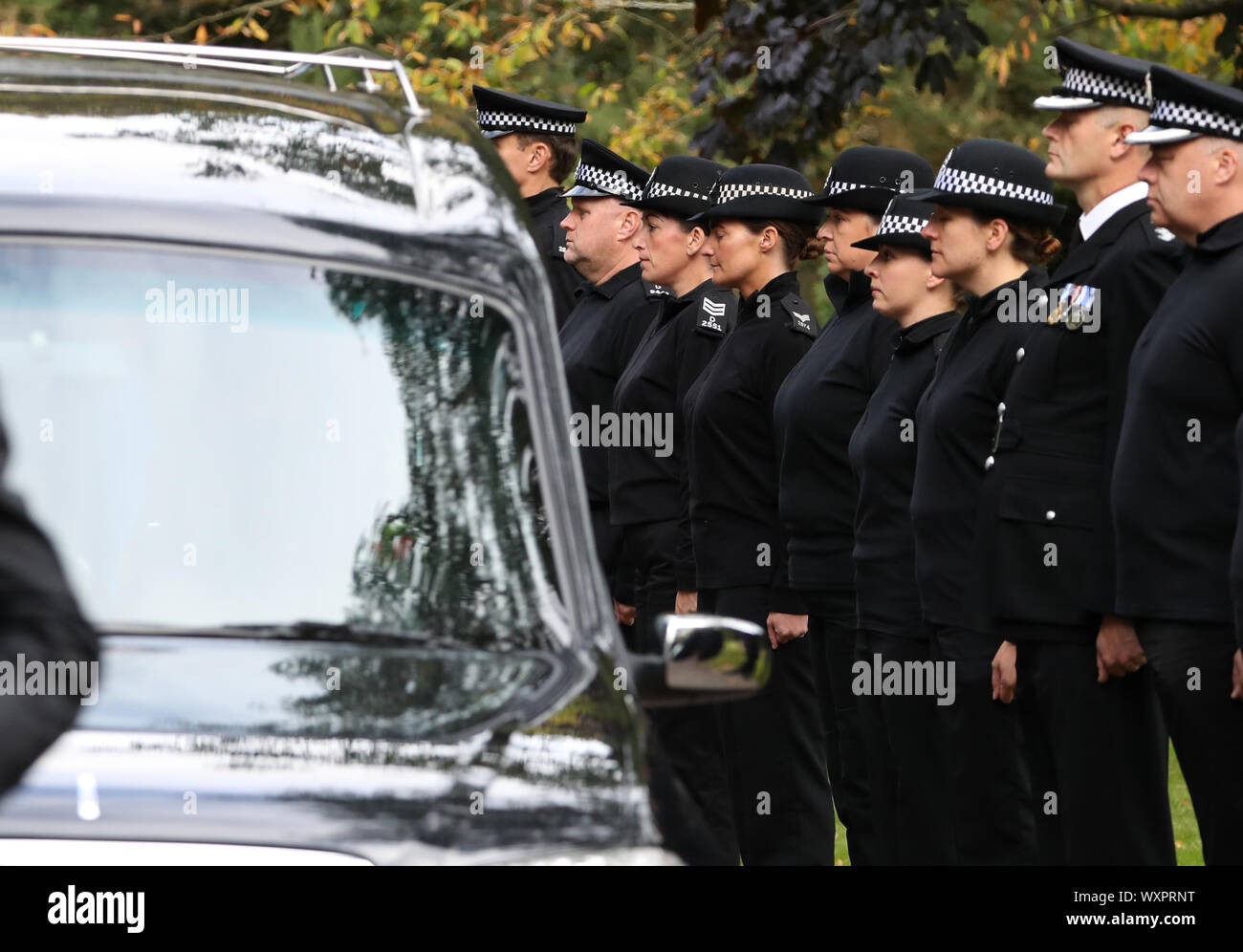 Corbillard transportant un cercueil pc roy buggins Banque de ...