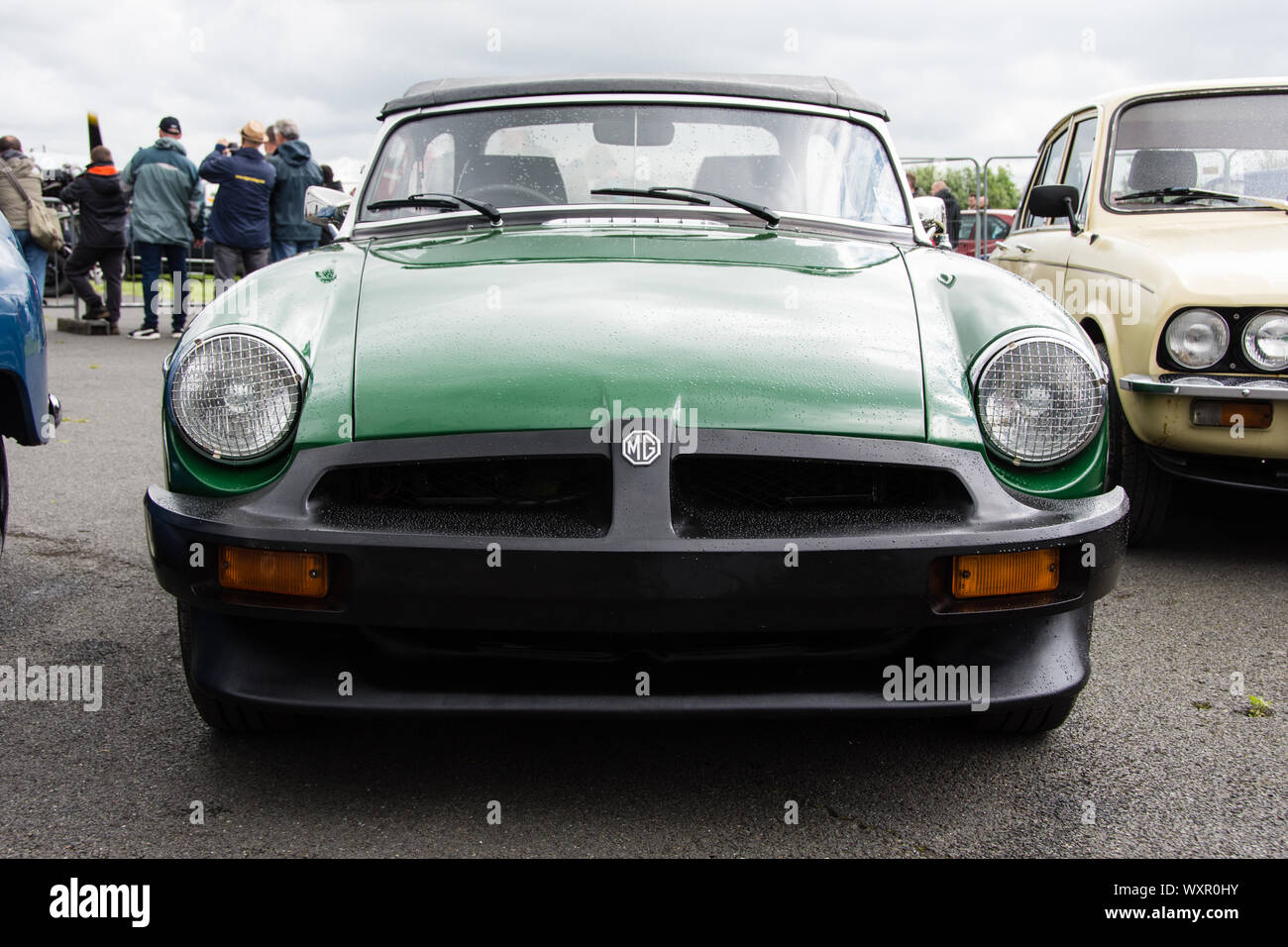 British racing green mg Banque de photographies et d’images à haute ...