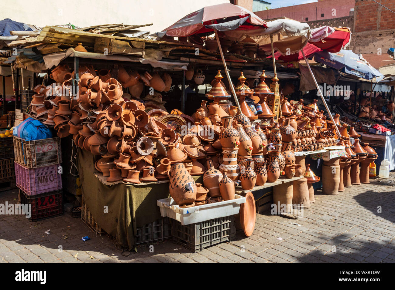 Souks de Marrakech, Maroc, Maghreb, Afrique du Nord Photo Stock - Alamy