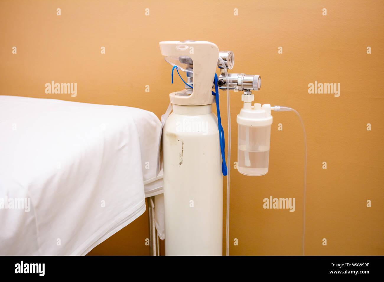 Hospital Medical Equipment Air Oxygen Banque d'image et photos - Alamy