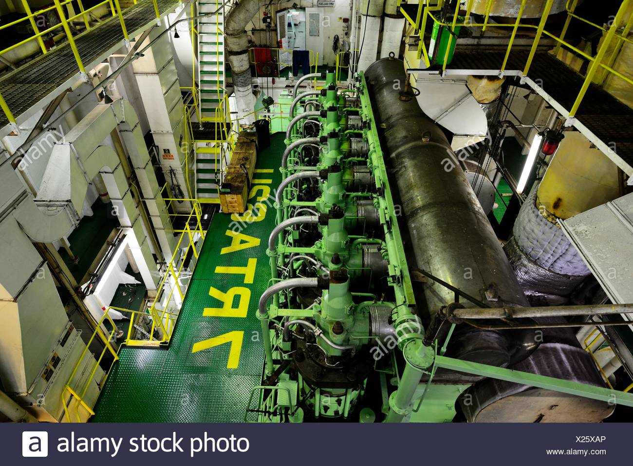Ship Engine Room Banque d'image et photos - Alamy