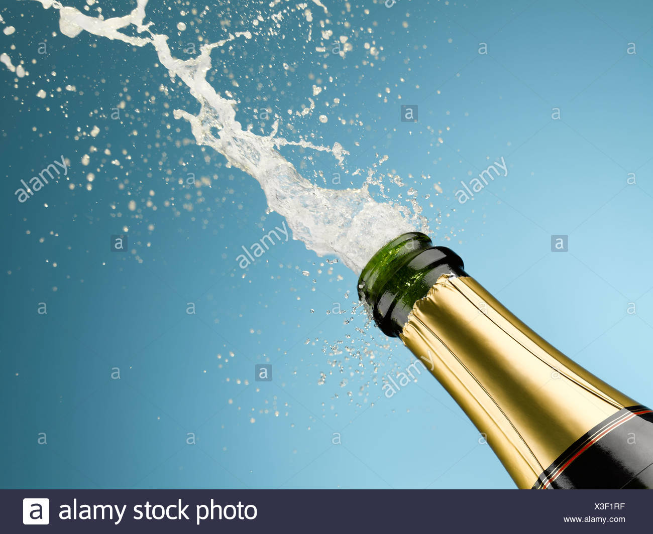 Champagne Explosion Photos & Champagne Explosion Images - Alamy