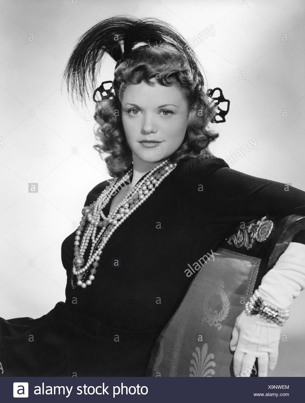 Simone Simon Banque d'image et photos - Alamy