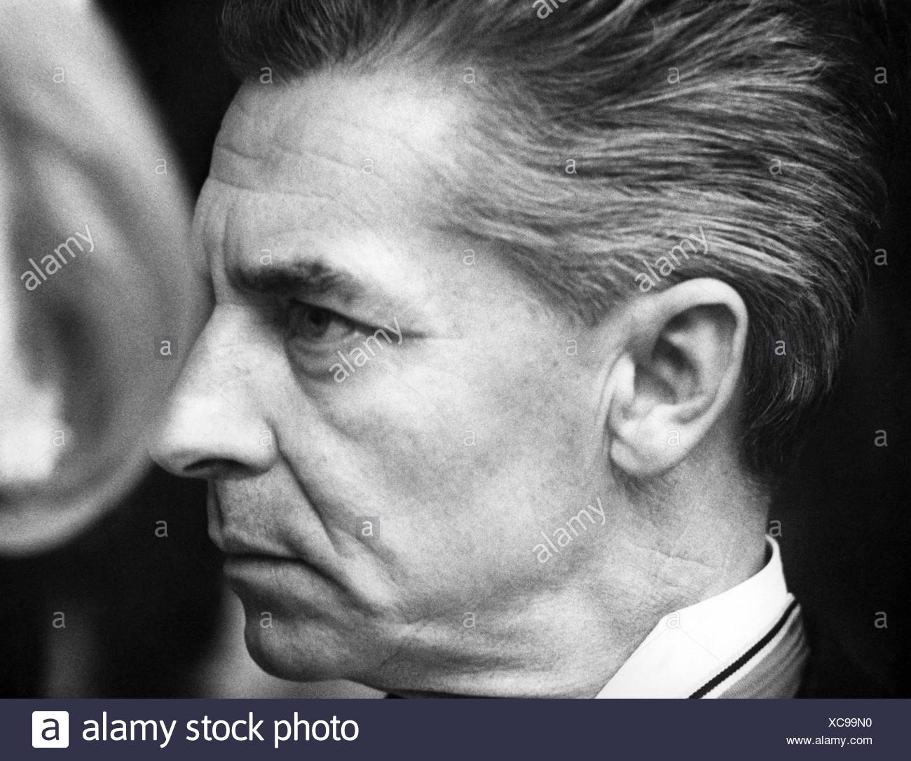 Herbert Karajan Banque d'image et photos - Alamy