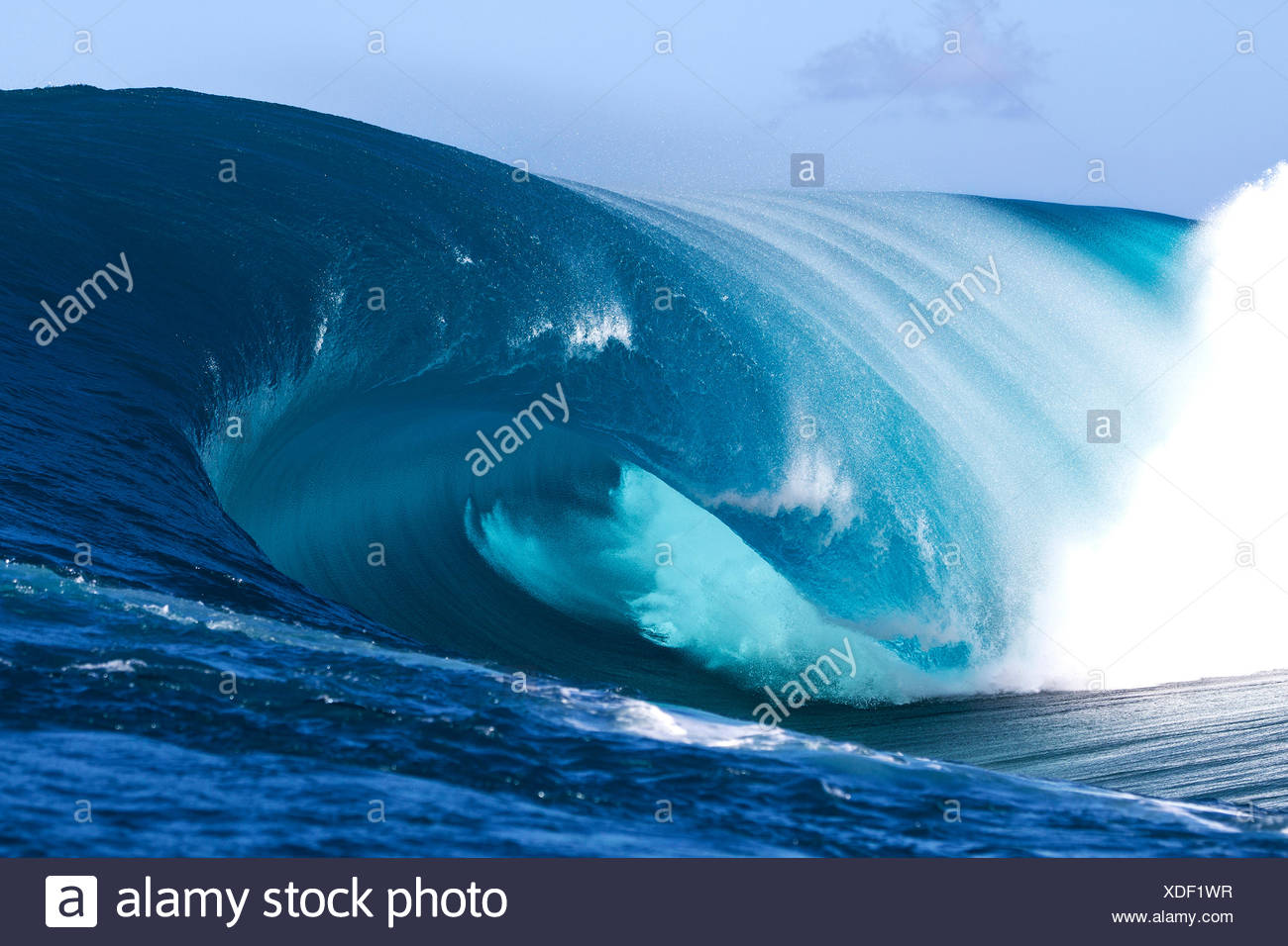 Houle De Tahiti Banque d'image et photos - Alamy