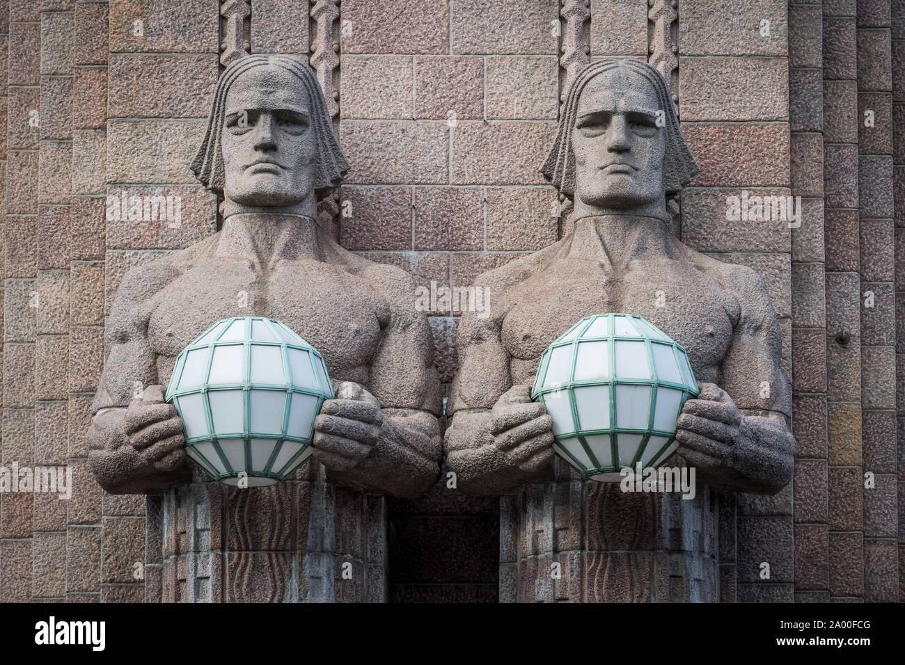 Statue di emil wikstrom immagini e fotografie stock ad alta risoluzione ...