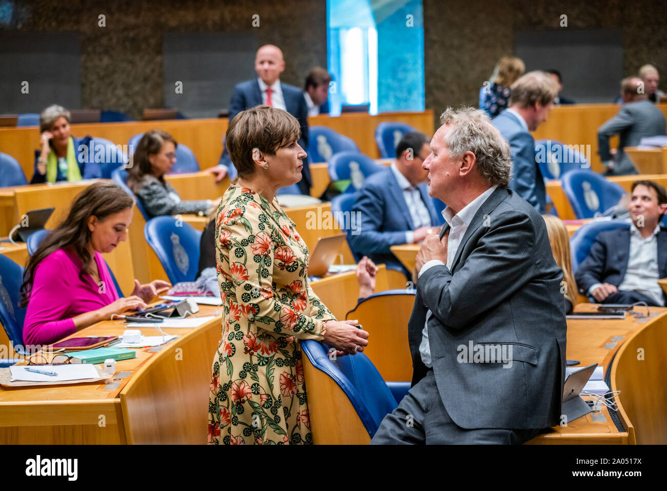 Van ojik immagini e fotografie stock ad alta risoluzione - Alamy