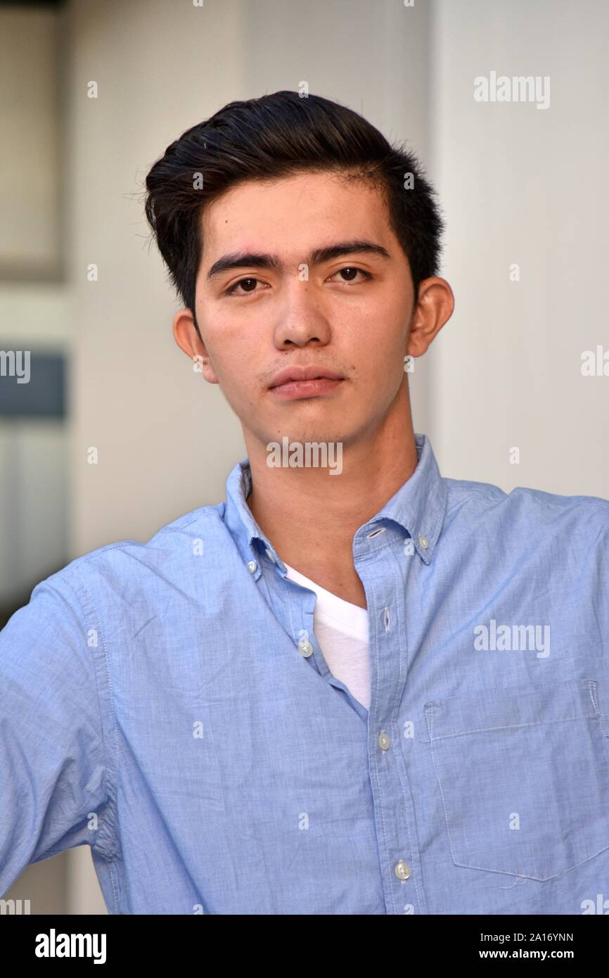 Maschi maschi attraenti belli belli immagini e fotografie stock ad alta ...