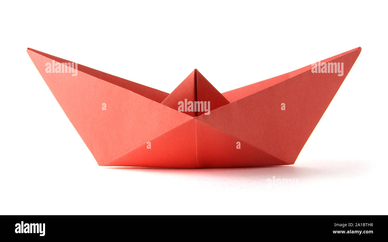 Barchetta origami immagini e fotografie stock ad alta risoluzione - Alamy