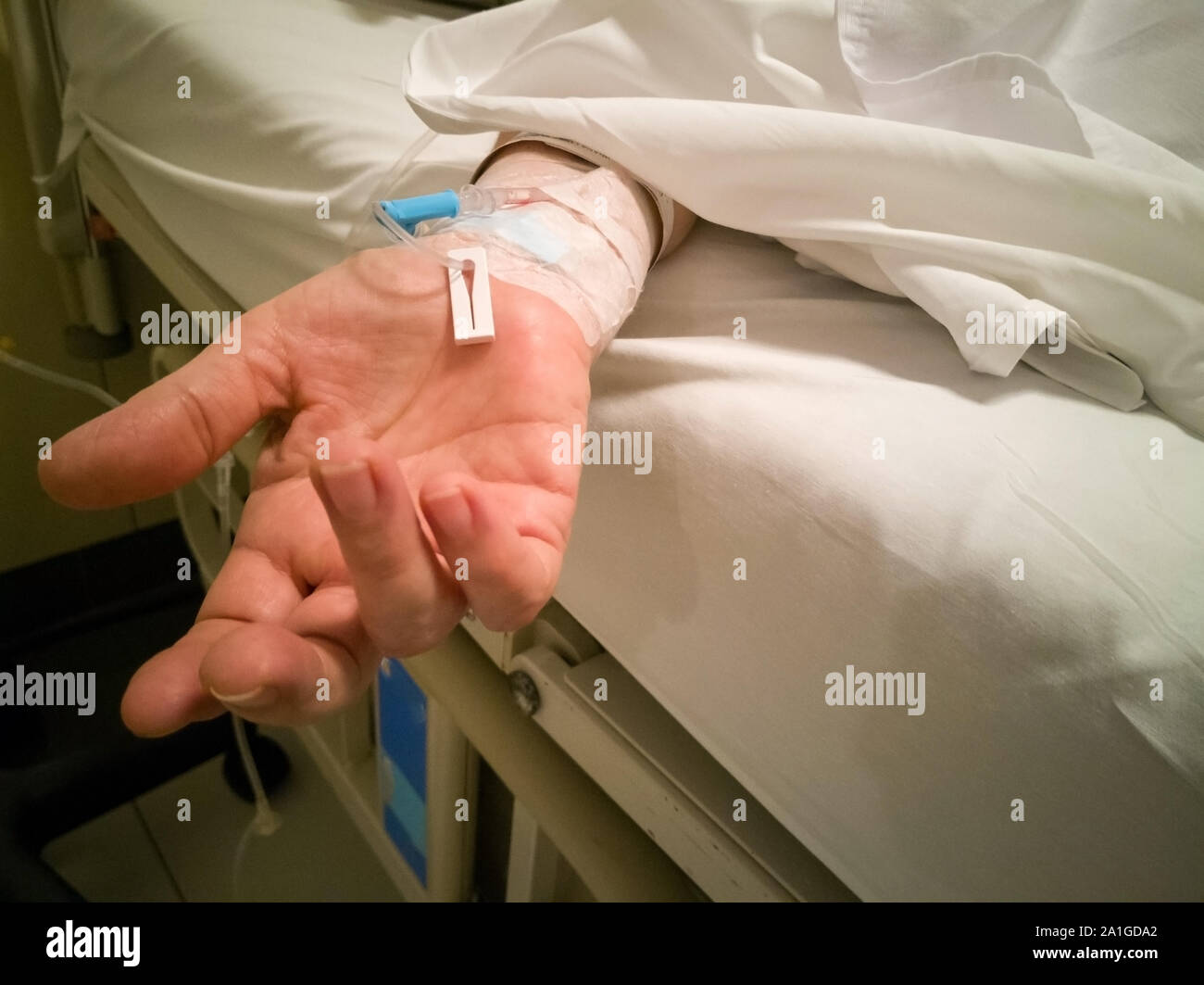 Terapia endovenosa immagini e fotografie stock ad alta risoluzione - Alamy