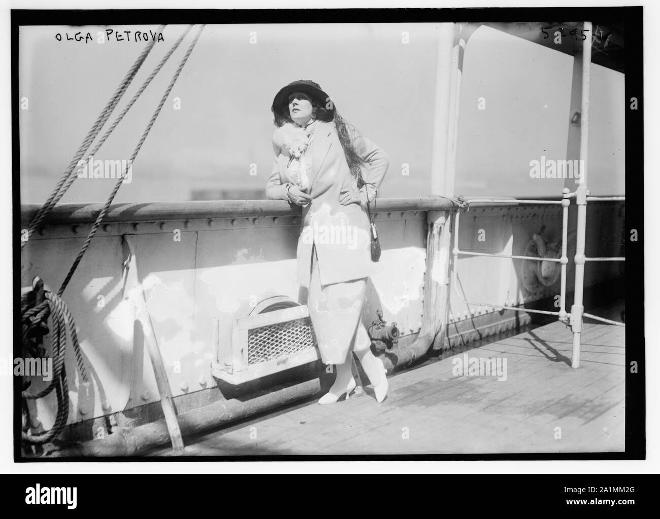 Olga petrova immagini e fotografie stock ad alta risoluzione - Alamy