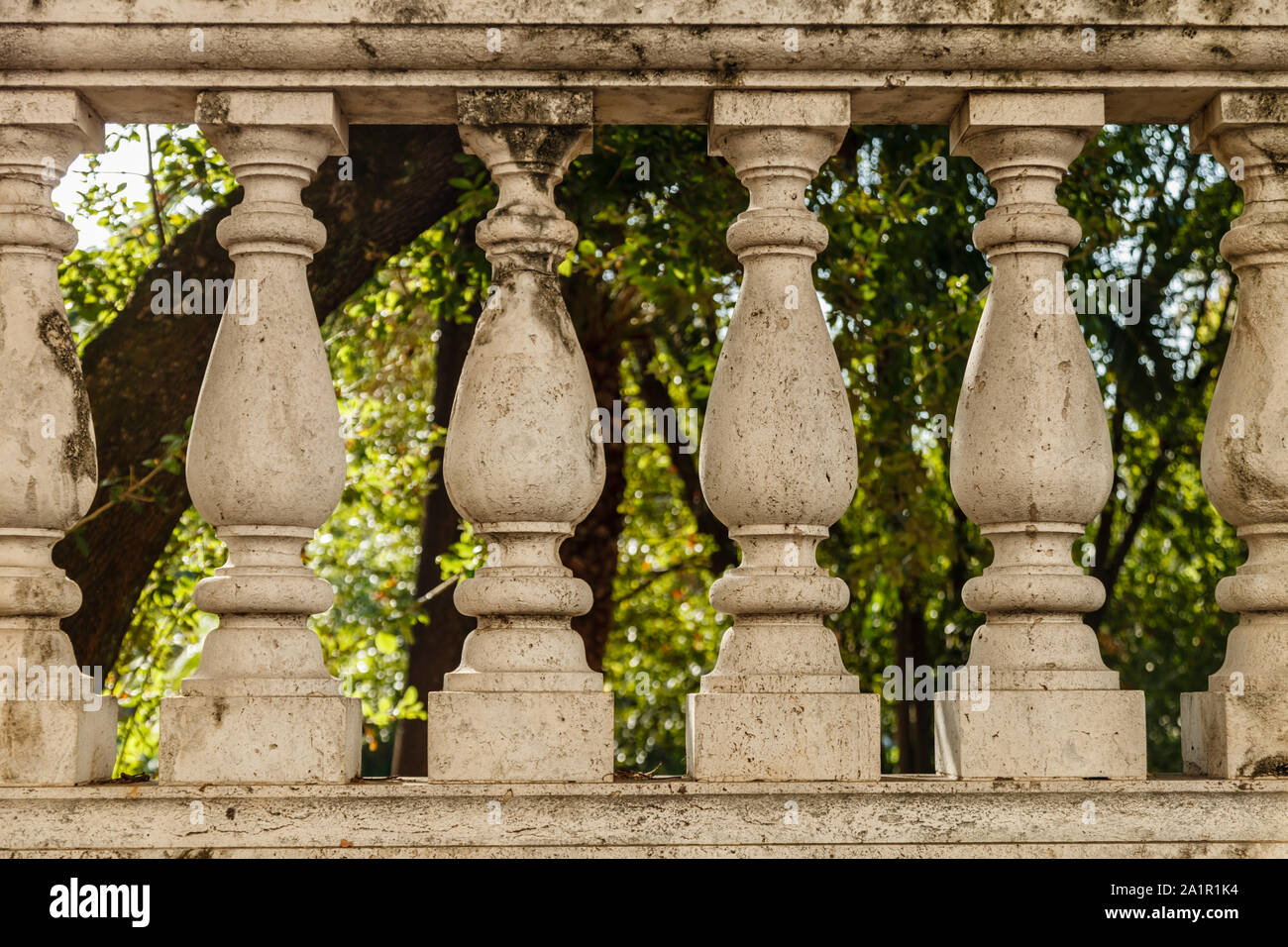 Colonne della balaustra immagini e fotografie stock ad alta risoluzione ...