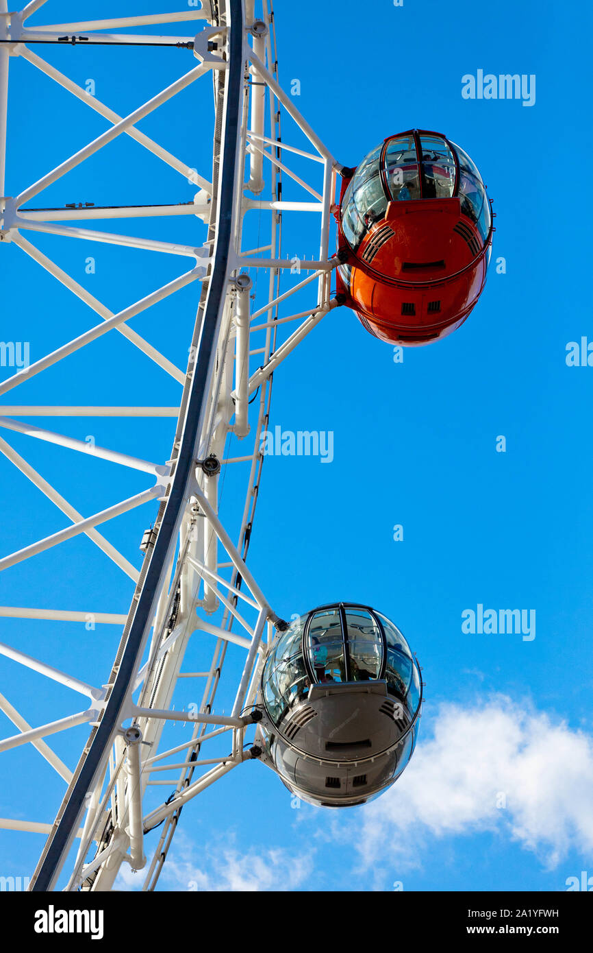 London eye capsule immagini e fotografie stock ad alta risoluzione - Alamy