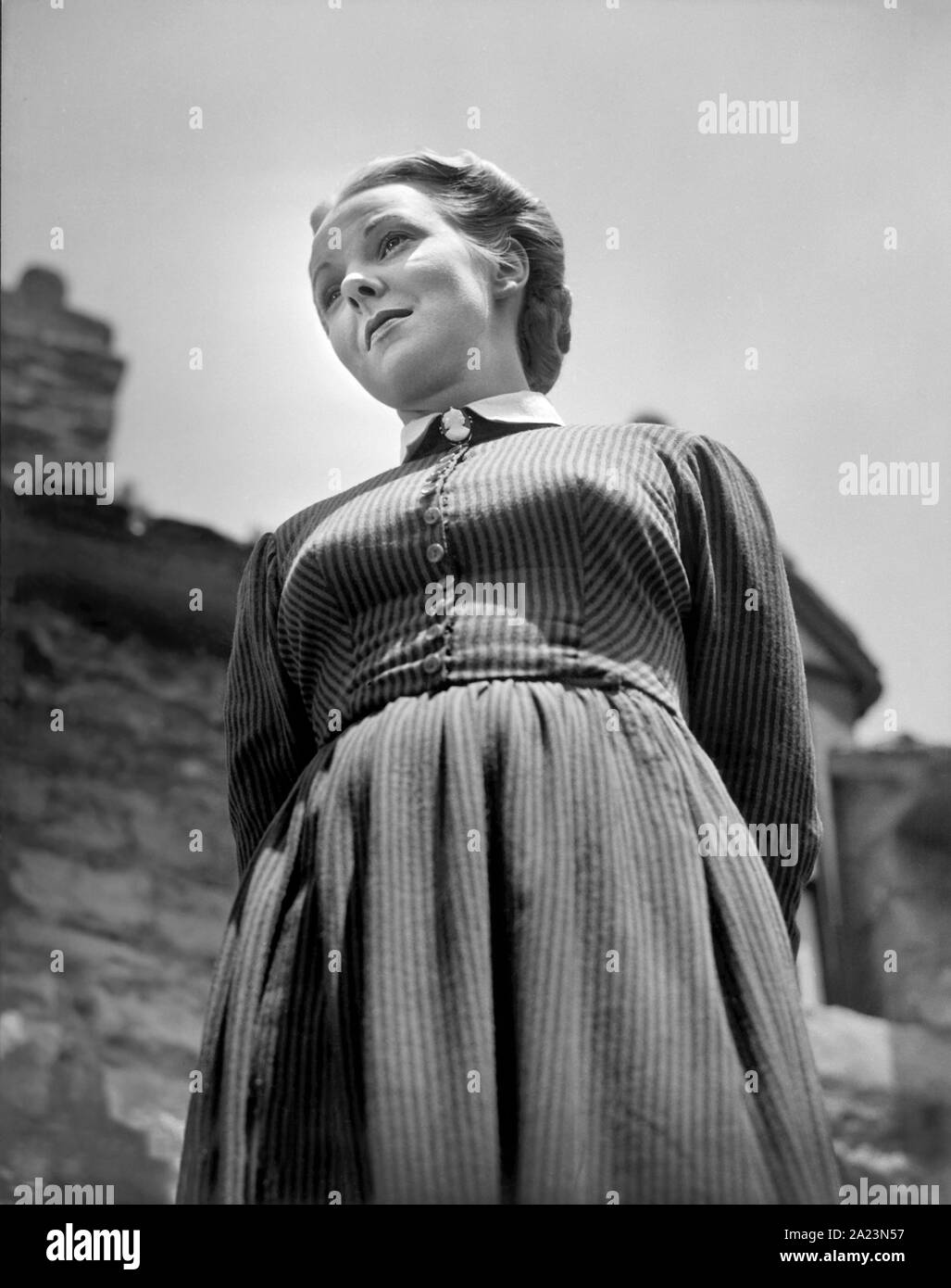 Actress Anna Lee 60 Photos - Moonagedaydream.film