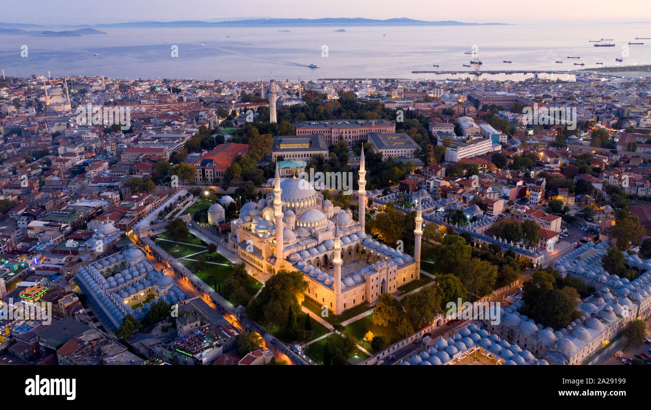 Aerea istanbul immagini e fotografie stock ad alta risoluzione - Alamy