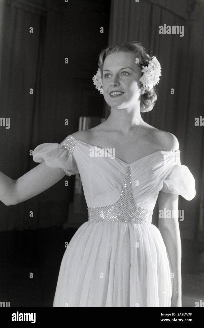 Indossare abiti eleganti costumi costumi stili di stile immagini e ...