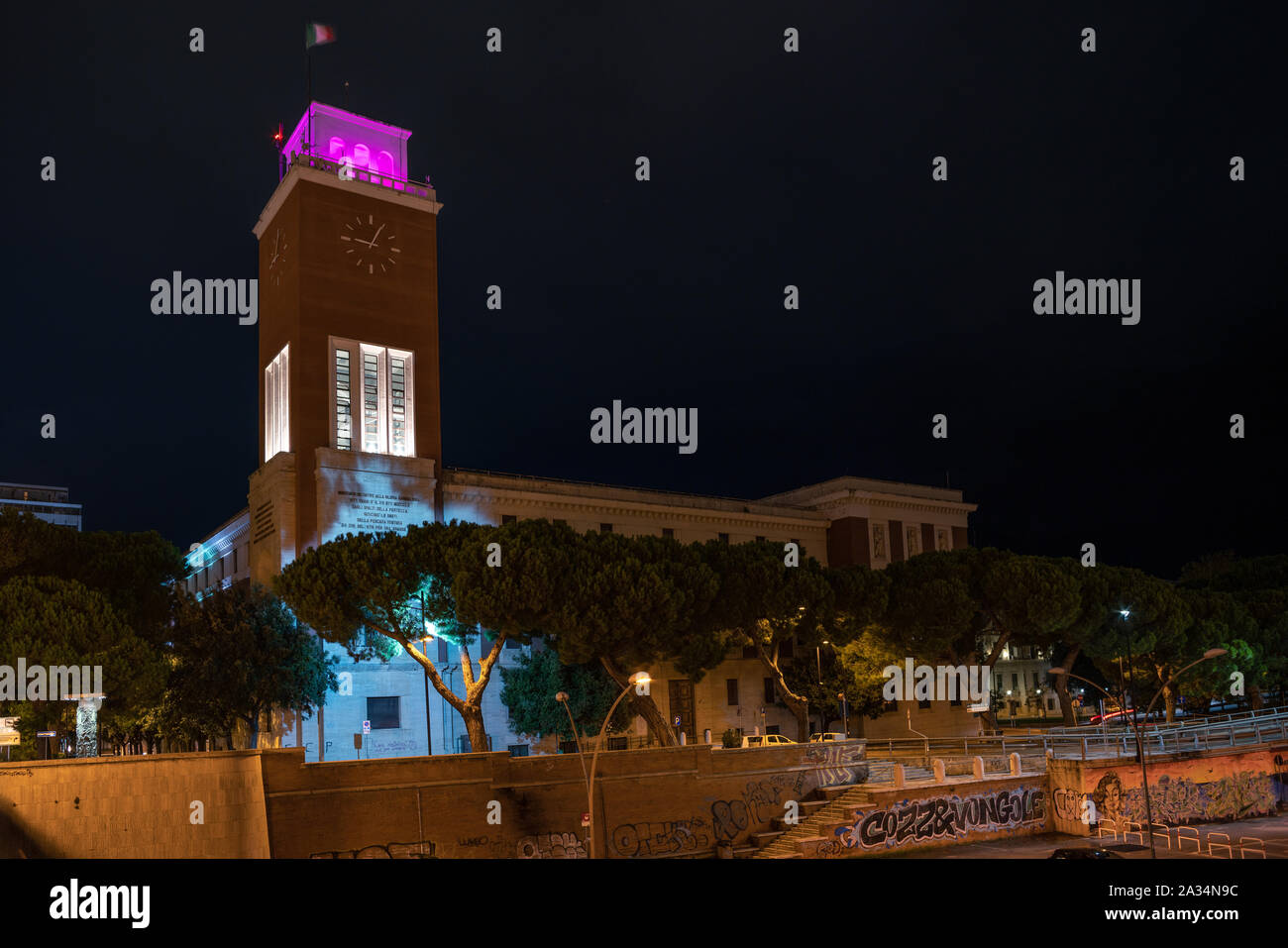 Palazzo adriatico immagini e fotografie stock ad alta risoluzione - Alamy