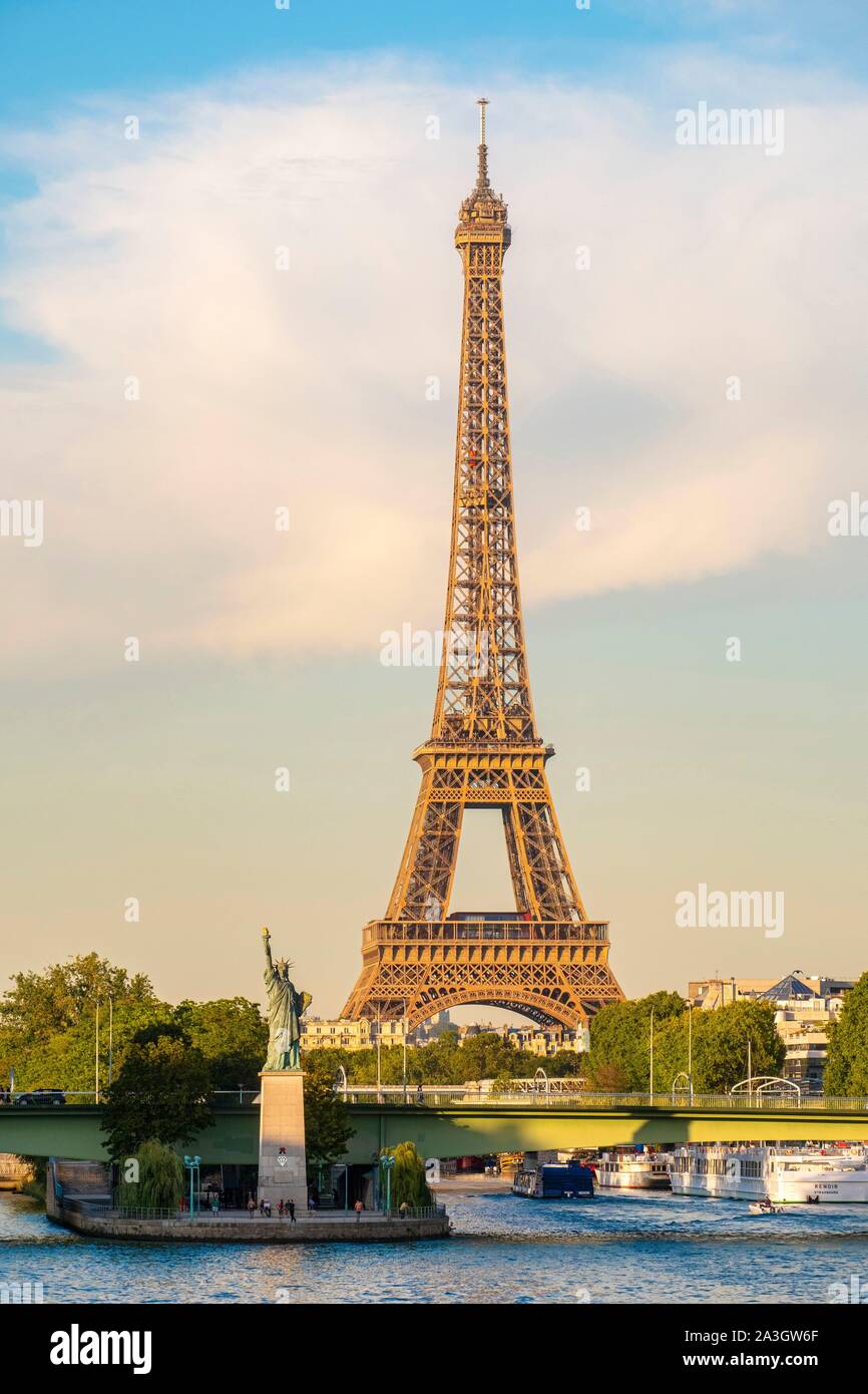 Statua di cigno isola di parigi immagini e fotografie stock ad alta ...