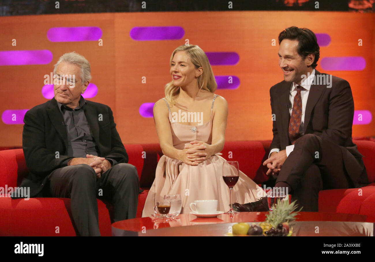 Paul rudd durante le riprese dello show di graham norton immagini e ...