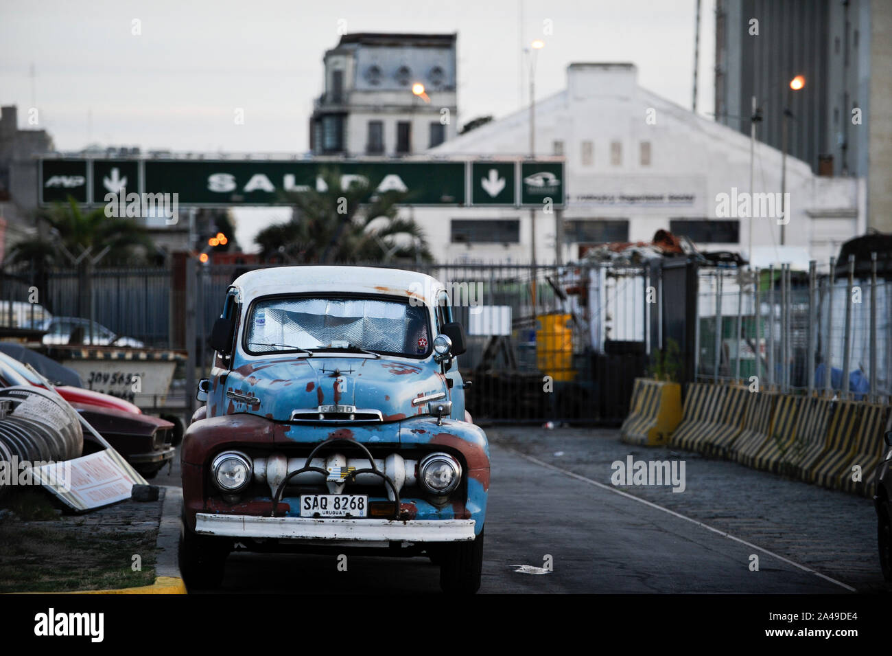 Vintage car montevideo uruguay immagini e fotografie stock ad alta ...
