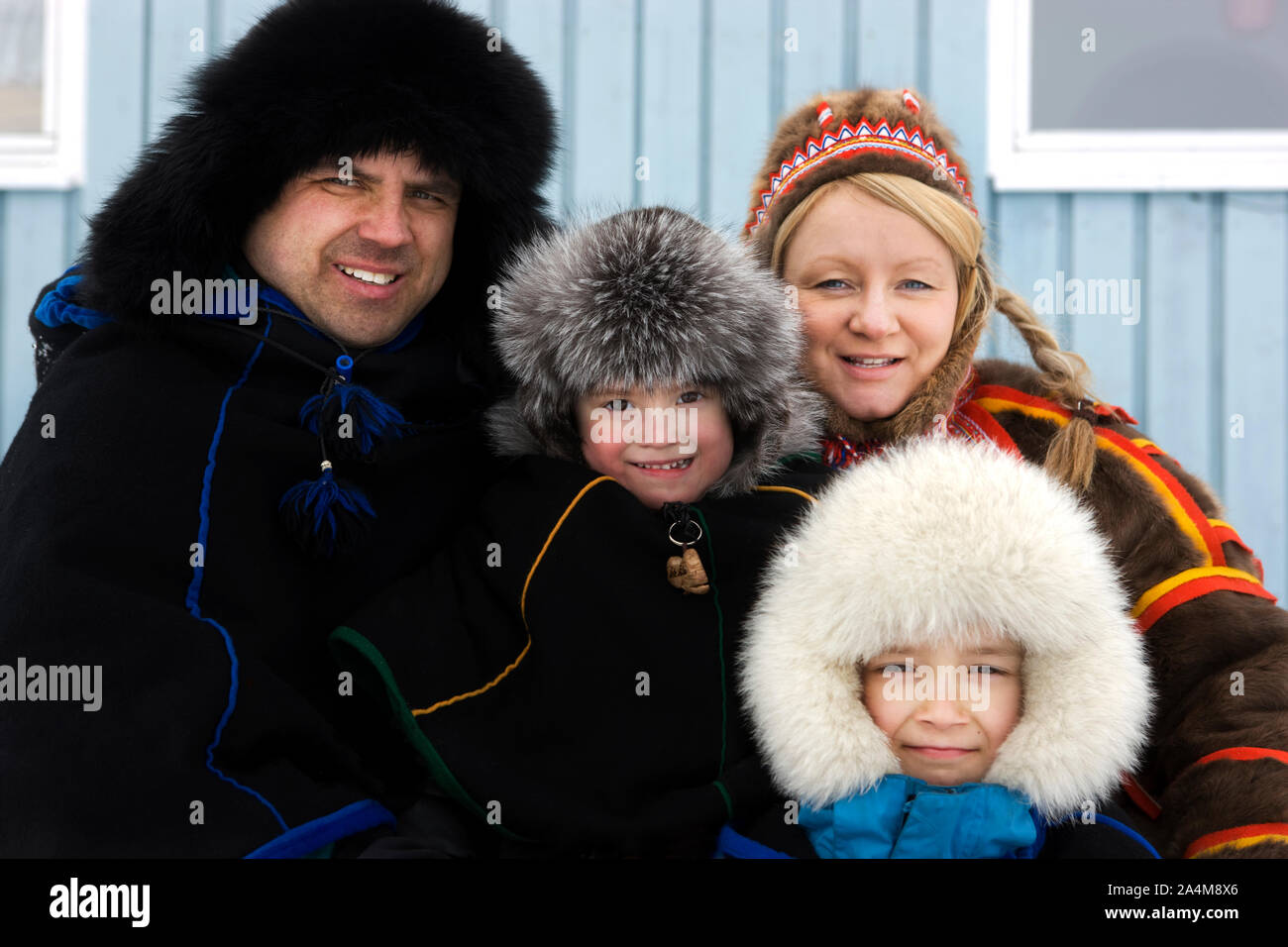 Ragazza lappone immagini e fotografie stock ad alta risoluzione - Alamy