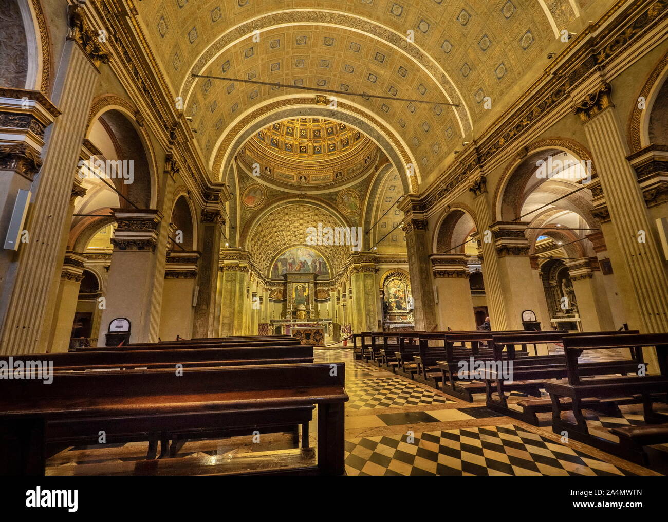 Bramante chiesa di santa maria milano immagini e fotografie stock ad ...