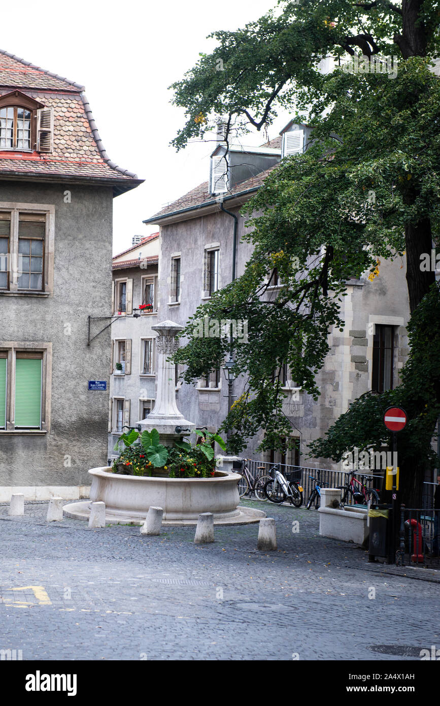 Piazza pierre immagini e fotografie stock ad alta risoluzione - Alamy