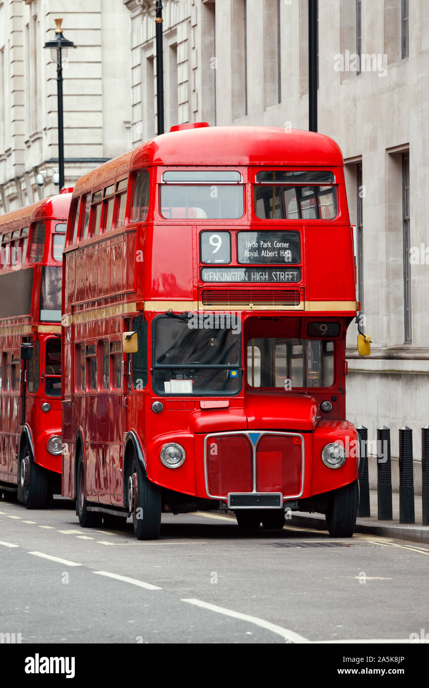 Vintage Double Decker Bus Immagini e Fotos Stock - Alamy Vintage Double Decker Bus Immagini e Fotos Stock - Alamy