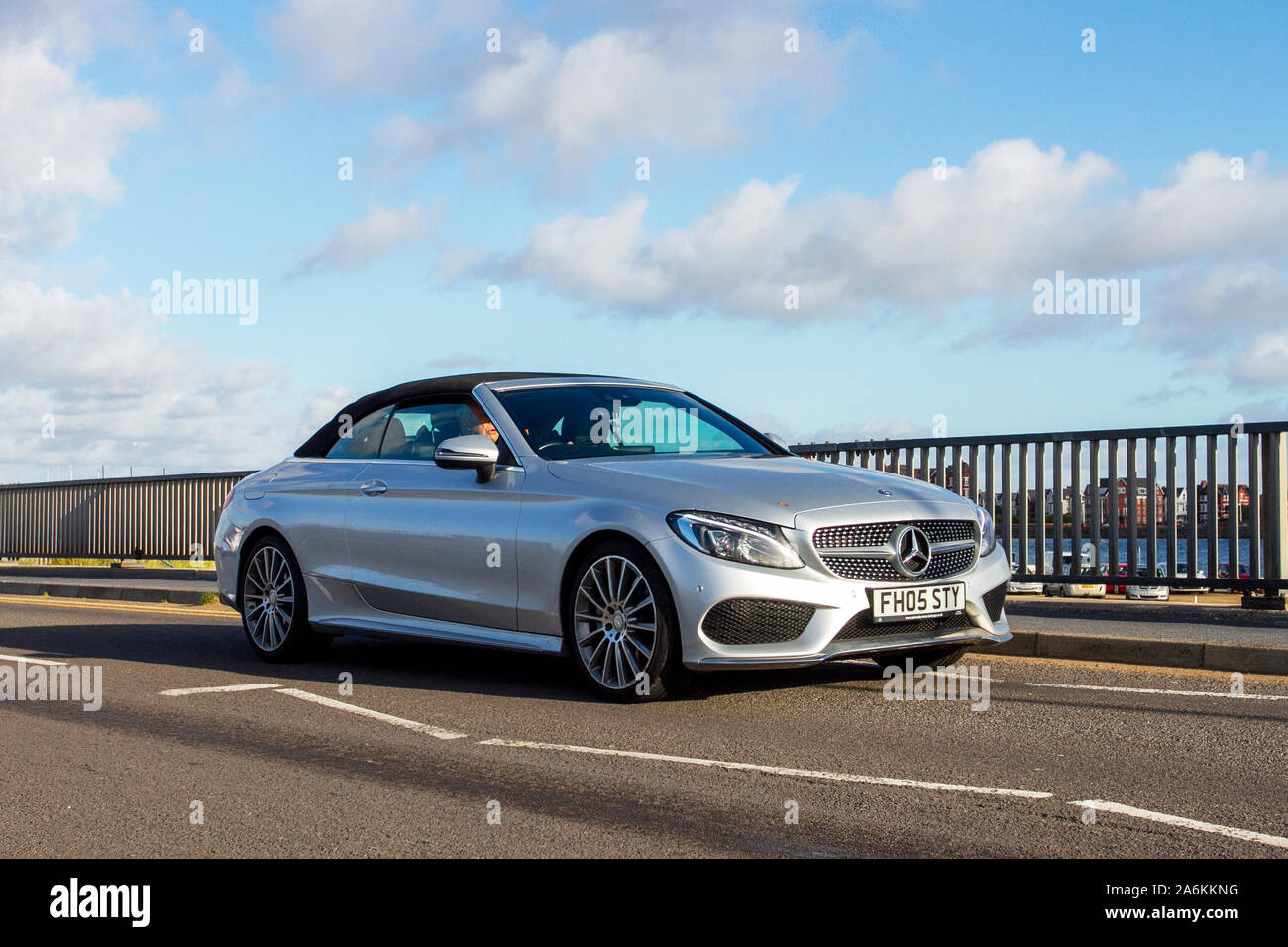 Premium linea mercedes benz c 200 amg immagini e fotografie stock ad ...