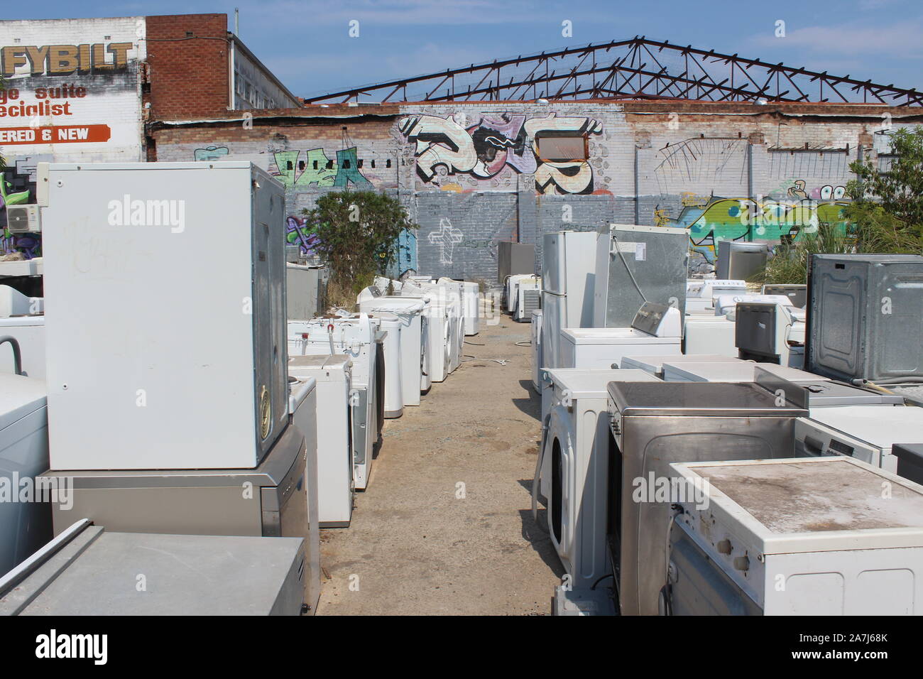 Washing machines white goods immagini e fotografie stock ad alta ...