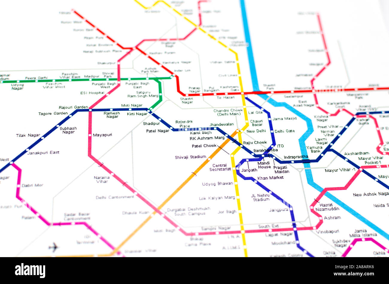 Delhi metro map immagini e fotografie stock ad alta risoluzione - Alamy