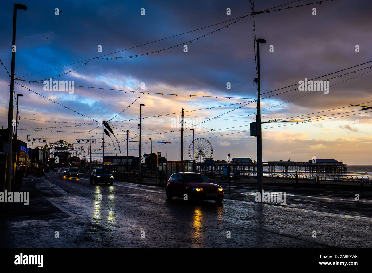 Sfondo Di Tempesta Immagini e Fotos Stock - Alamy