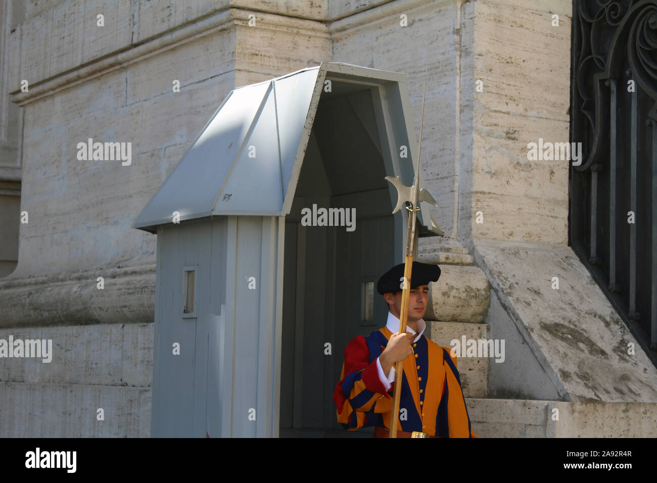 Le guardie svizzere papali basilica di san pietro immagini e fotografie ...