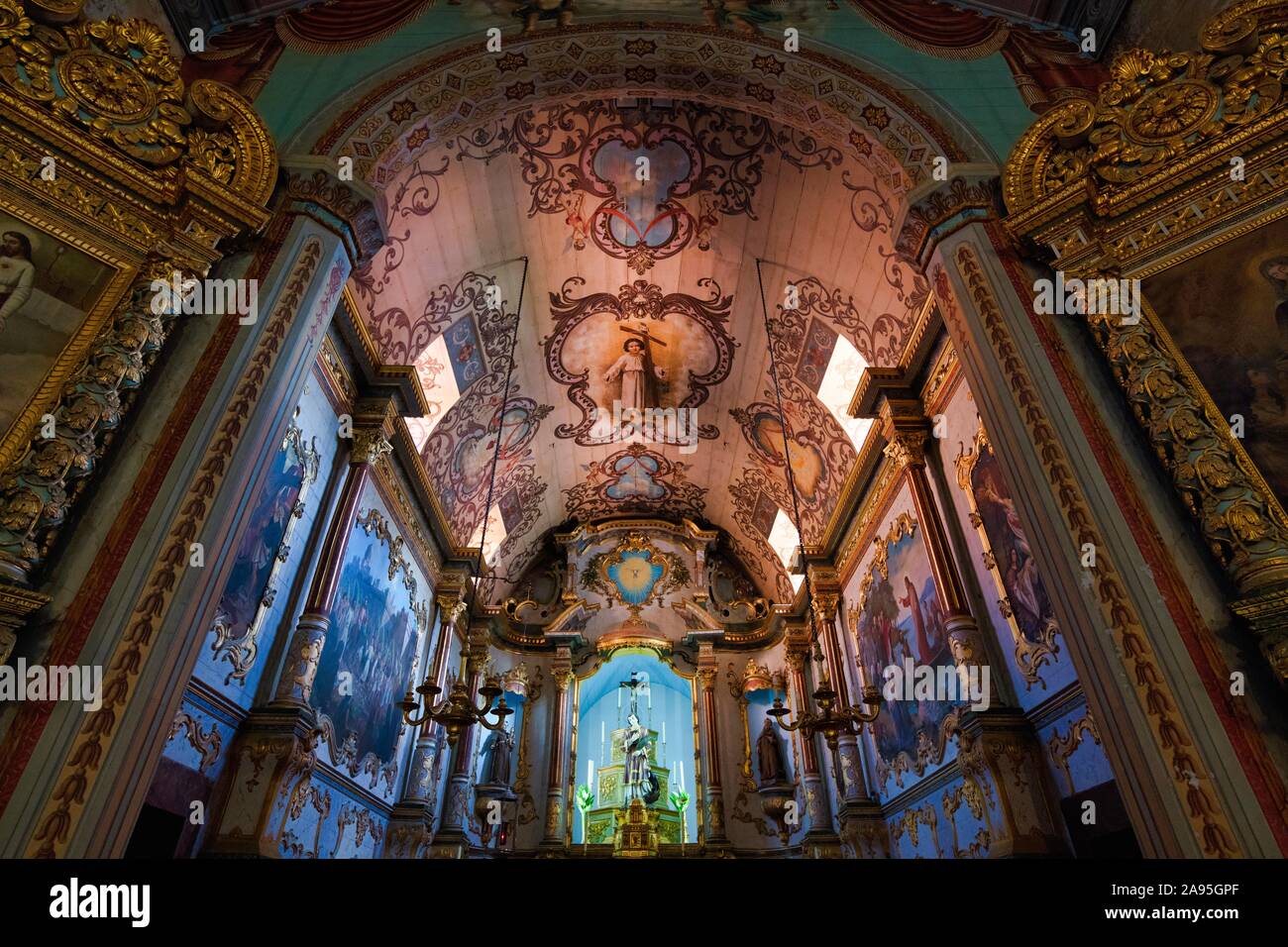 Igreja matriz de sao vicente immagini e fotografie stock ad alta ...