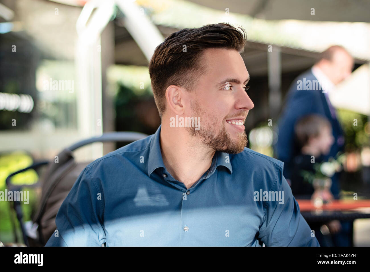 Maschi maschi attraenti belli belli immagini e fotografie stock ad alta ...