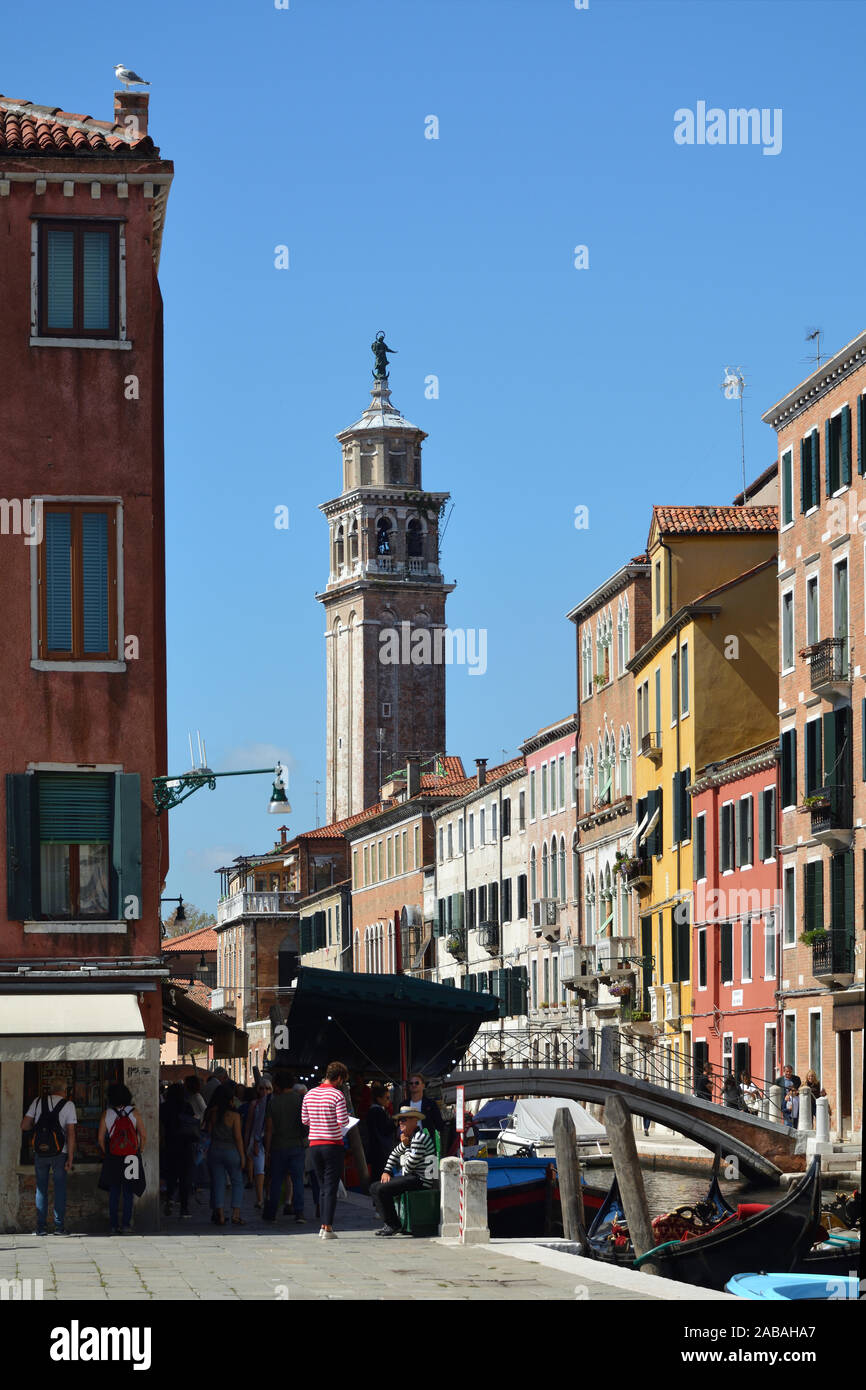 Campo san barnaba venice immagini e fotografie stock ad alta ...