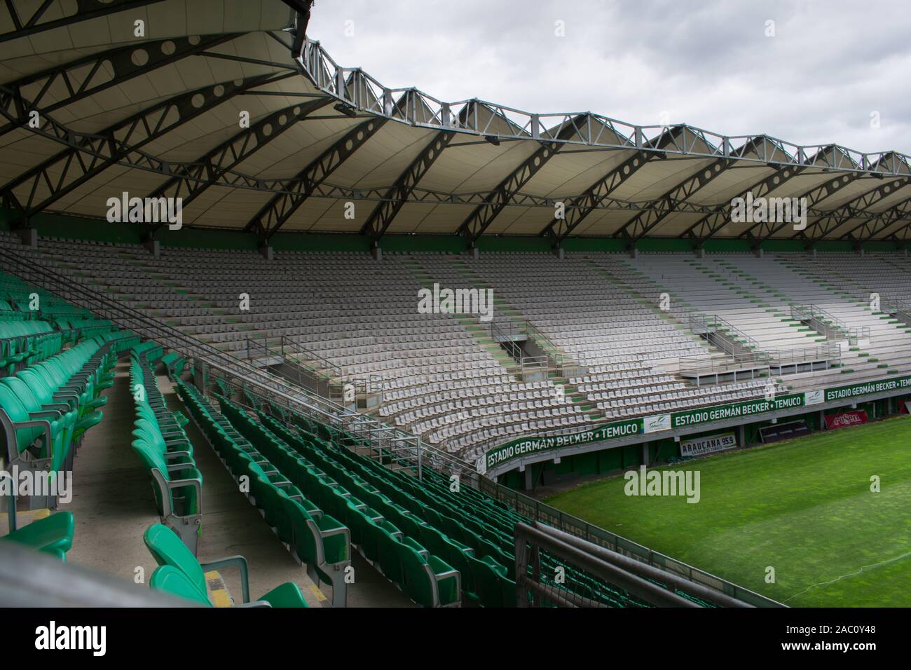 Stadio cittadino tedesco immagini e fotografie stock ad alta ... Stadio cittadino tedesco immagini e fotografie stock ad alta ...