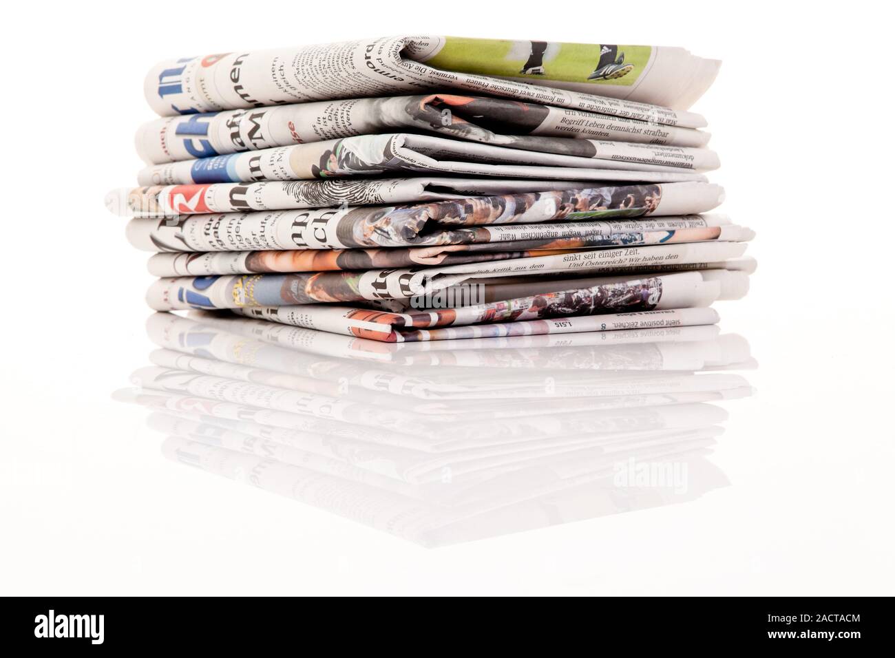 Riviste giornali Immagini senza sfondo e Foto Stock ritagliate - Alamy