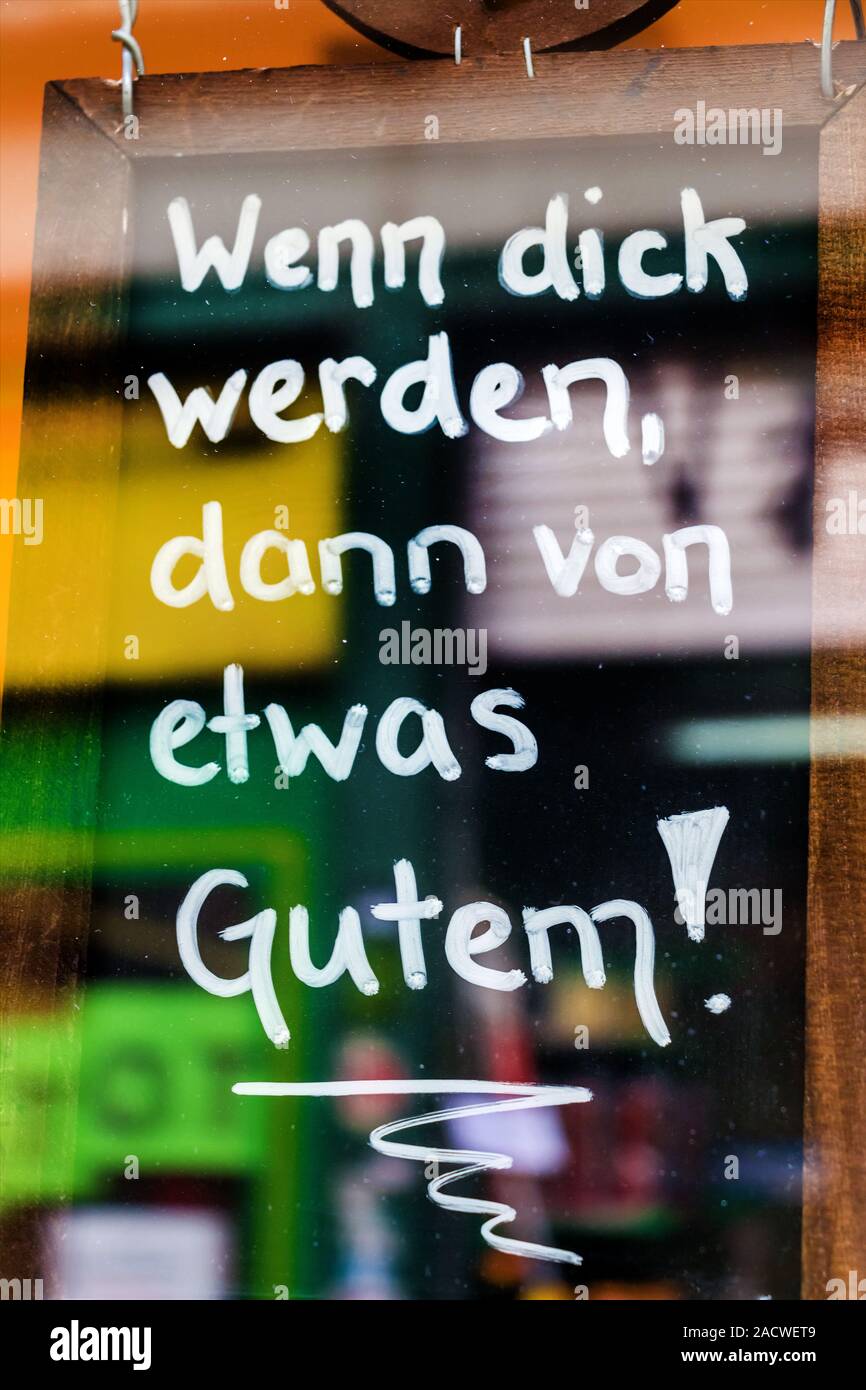 Consumer behaviour immagini e fotografie stock ad alta risoluzione - Alamy