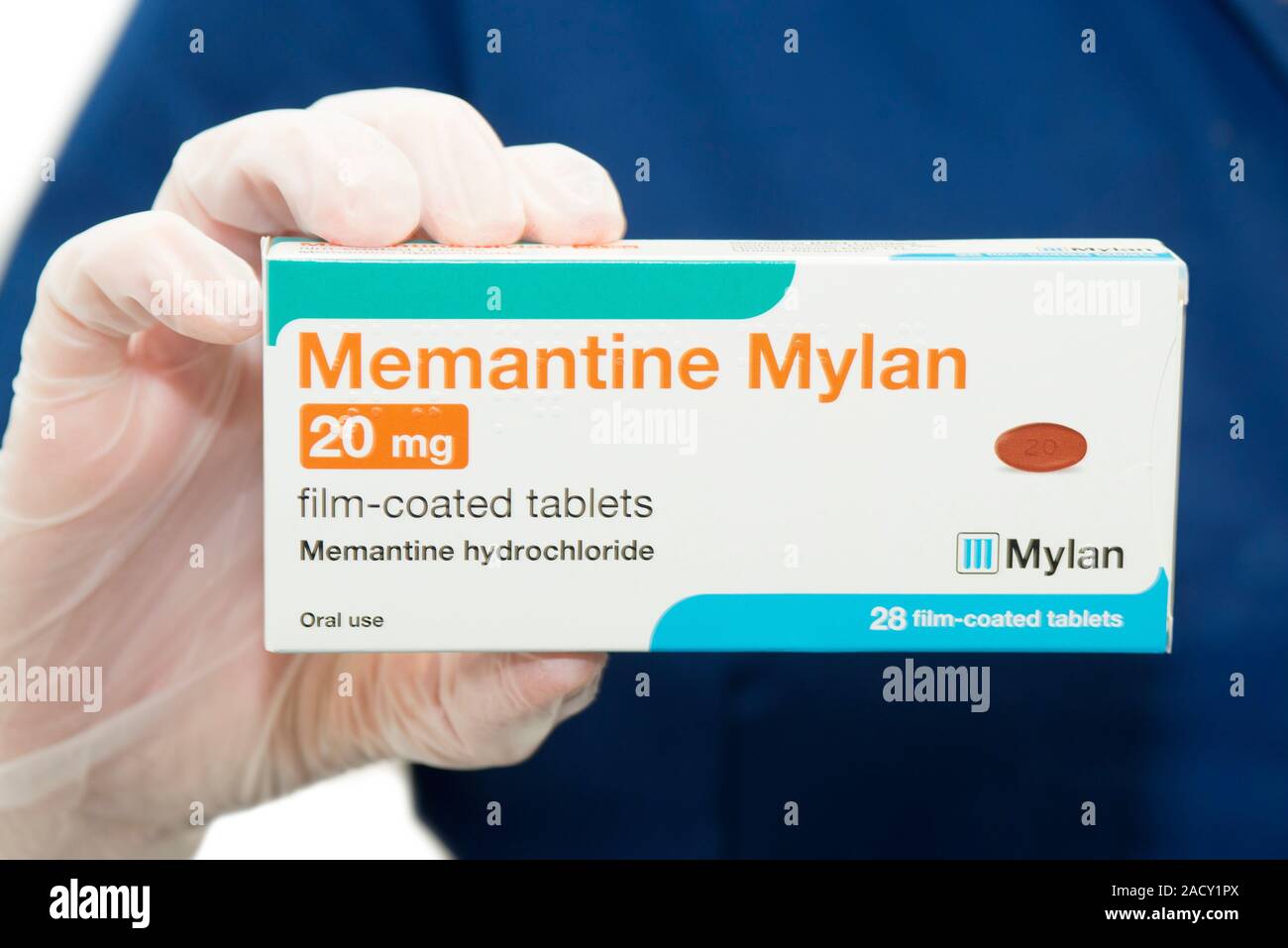 La memantina malattia di Alzheimer farmaco. Scatola contenente ...