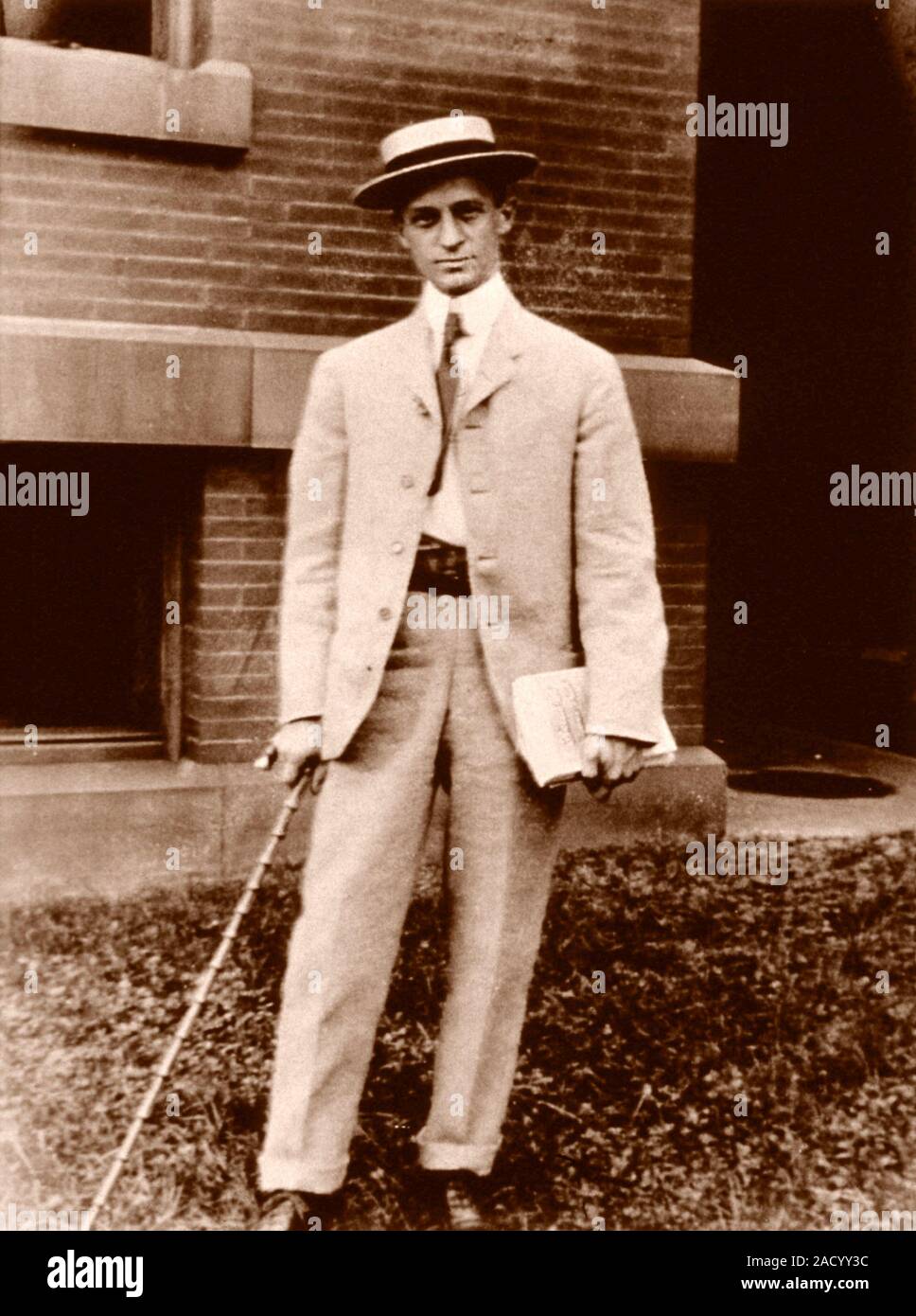 Harvey Cushing (1869-1939), US neurochirurgo e fisiologo. Cushing era ...