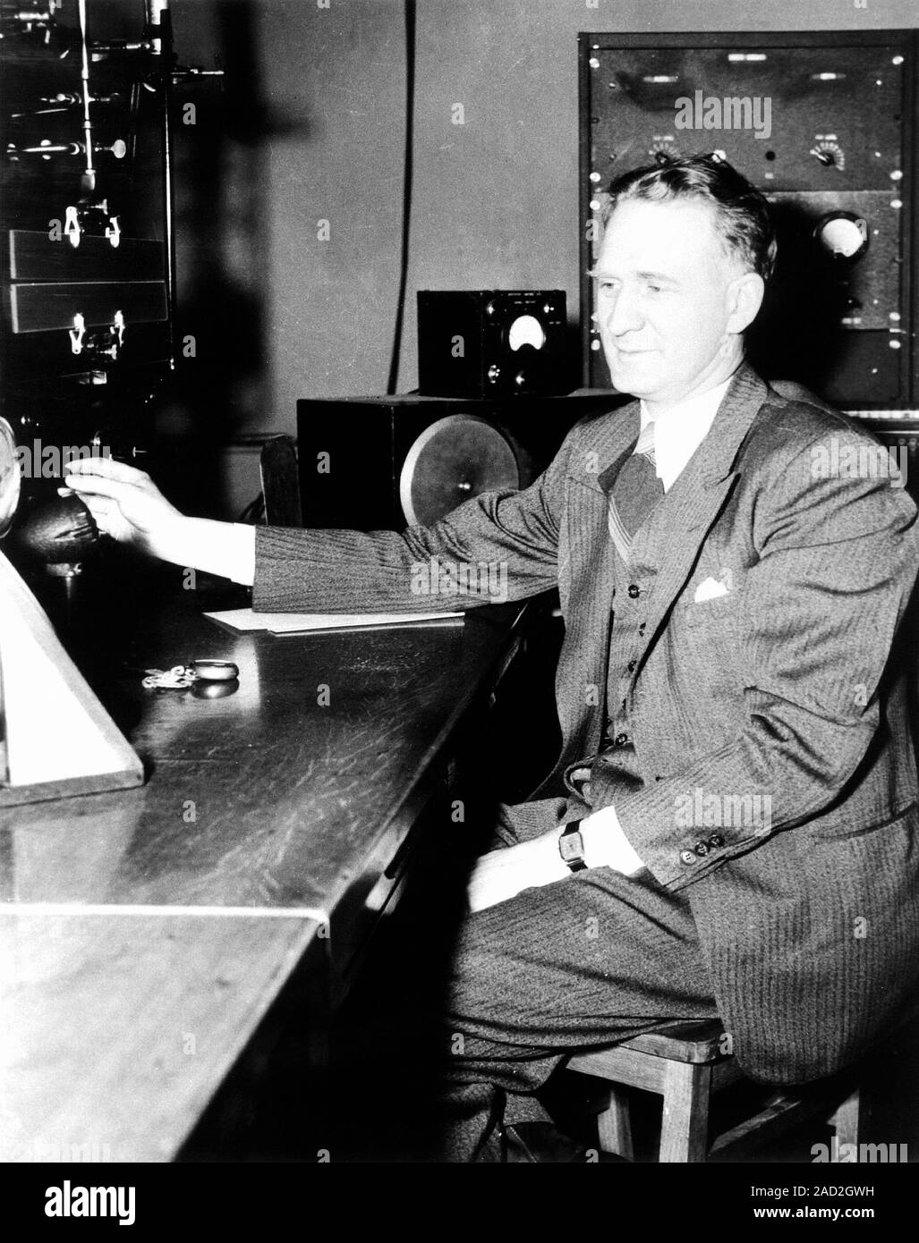 Walter Zinn (1906-2000), US fisico nucleare. Zinn è meglio conosciuto ...