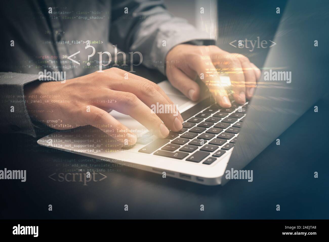 Software programmer immagini e fotografie stock ad alta risoluzione - Alamy