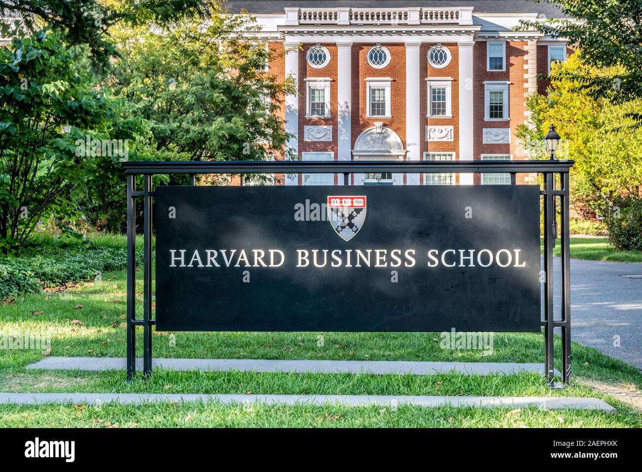 Harvard university logo immagini e fotografie stock ad alta risoluzione ...