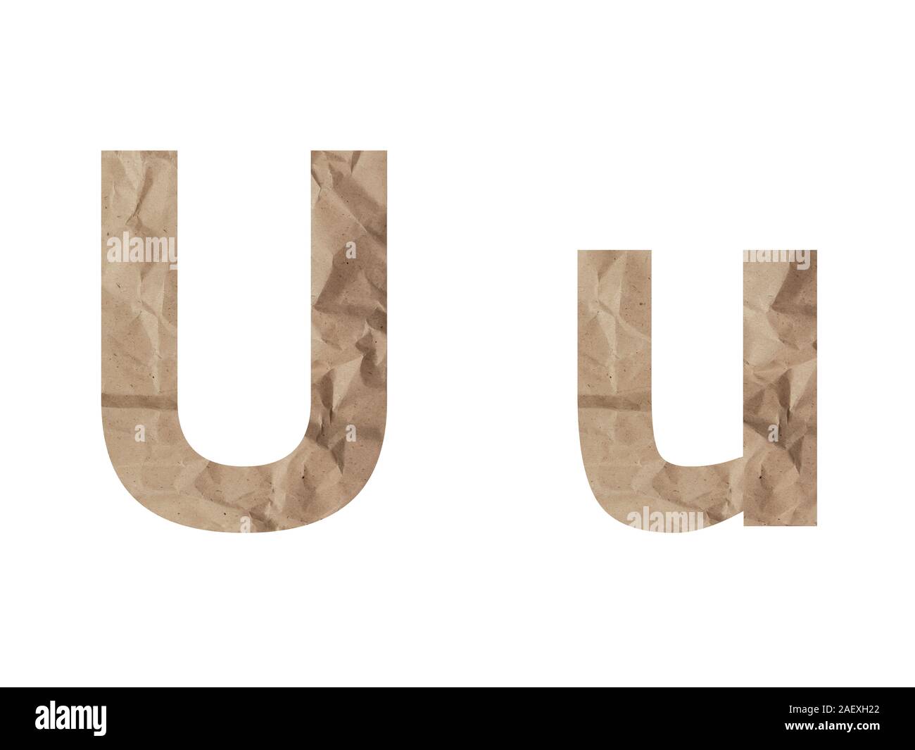 Lettera U alfabeto font lettring isolato. Crumpled carta da imballaggio ...