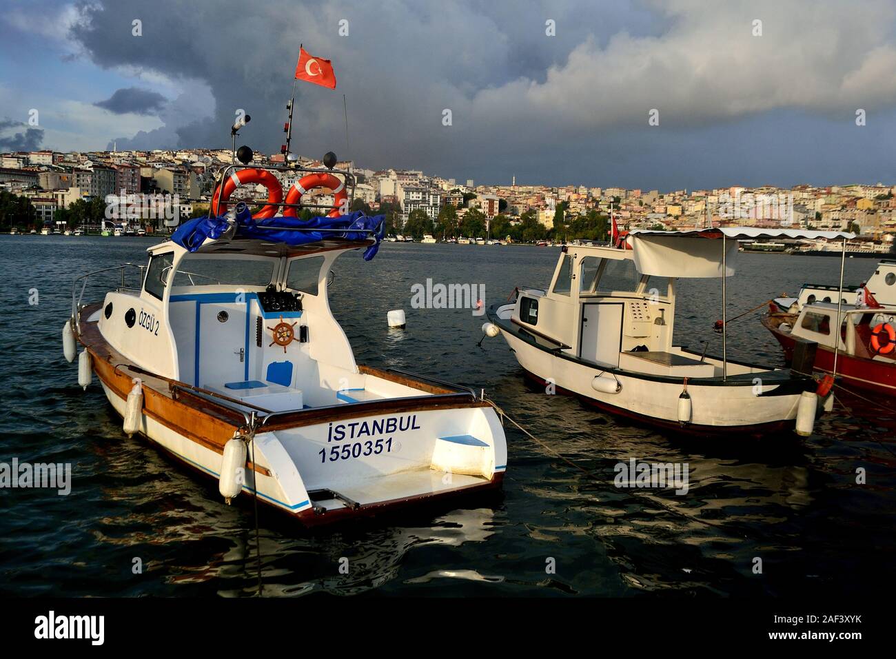 Tour del bosforo immagini e fotografie stock ad alta risoluzione - Alamy