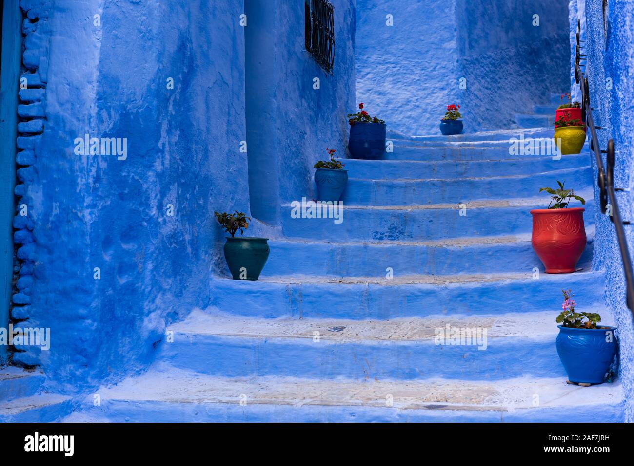 Scalinata chefchaouen marocco immagini e fotografie stock ad alta ...