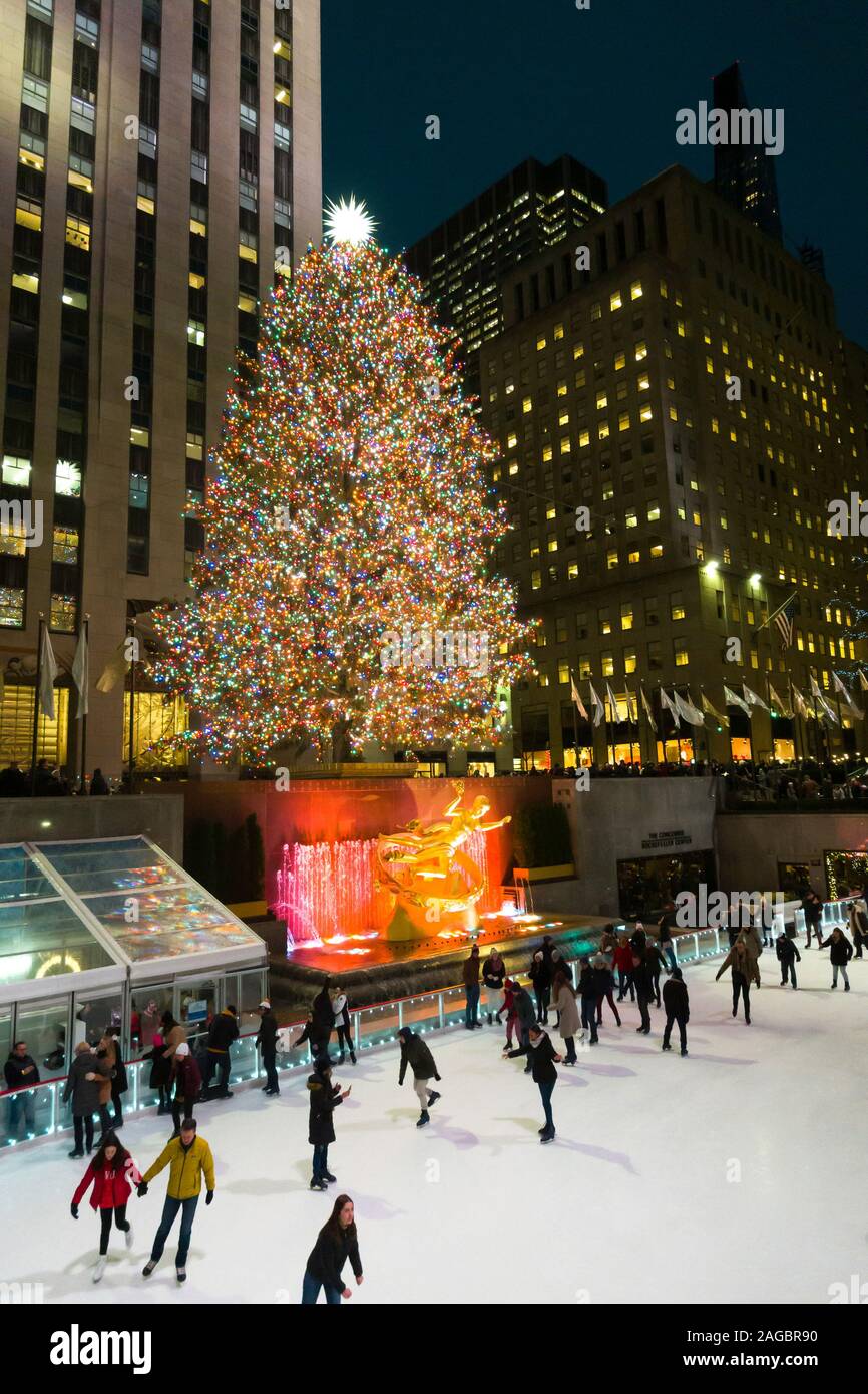 Albero di natale rockefeller immagini e fotografie stock ad alta risoluzione - Alamy