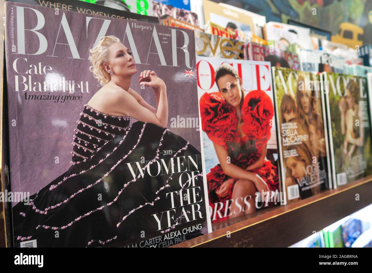 Copertine di riviste di moda immagini e fotografie stock ad alta ...