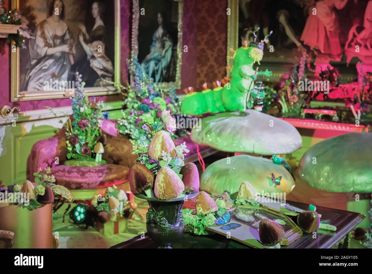 Bruco alice immagini e fotografie stock ad alta risoluzione - Alamy